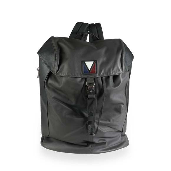 Louis Vuitton | Bags | Louis Vuitton Vline Pulse Backpack | Poshmark